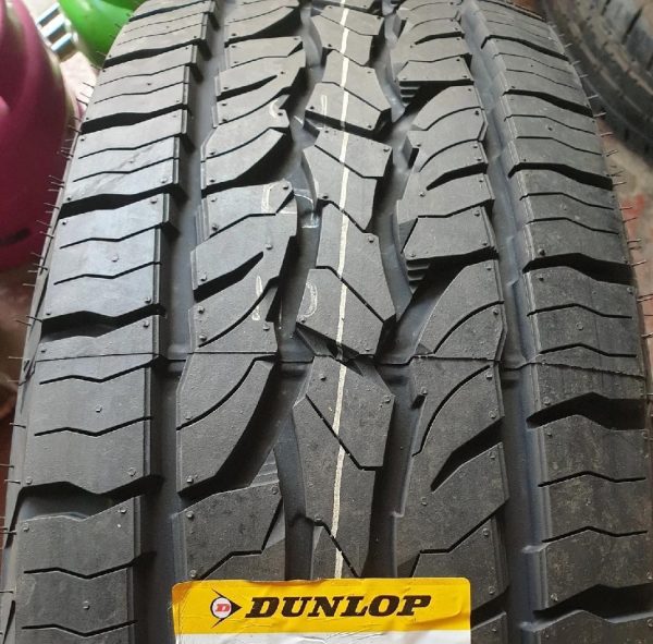 235/60R18 Dunlop Tyre AT5 - KEM-D BATTERIES AND TYRES